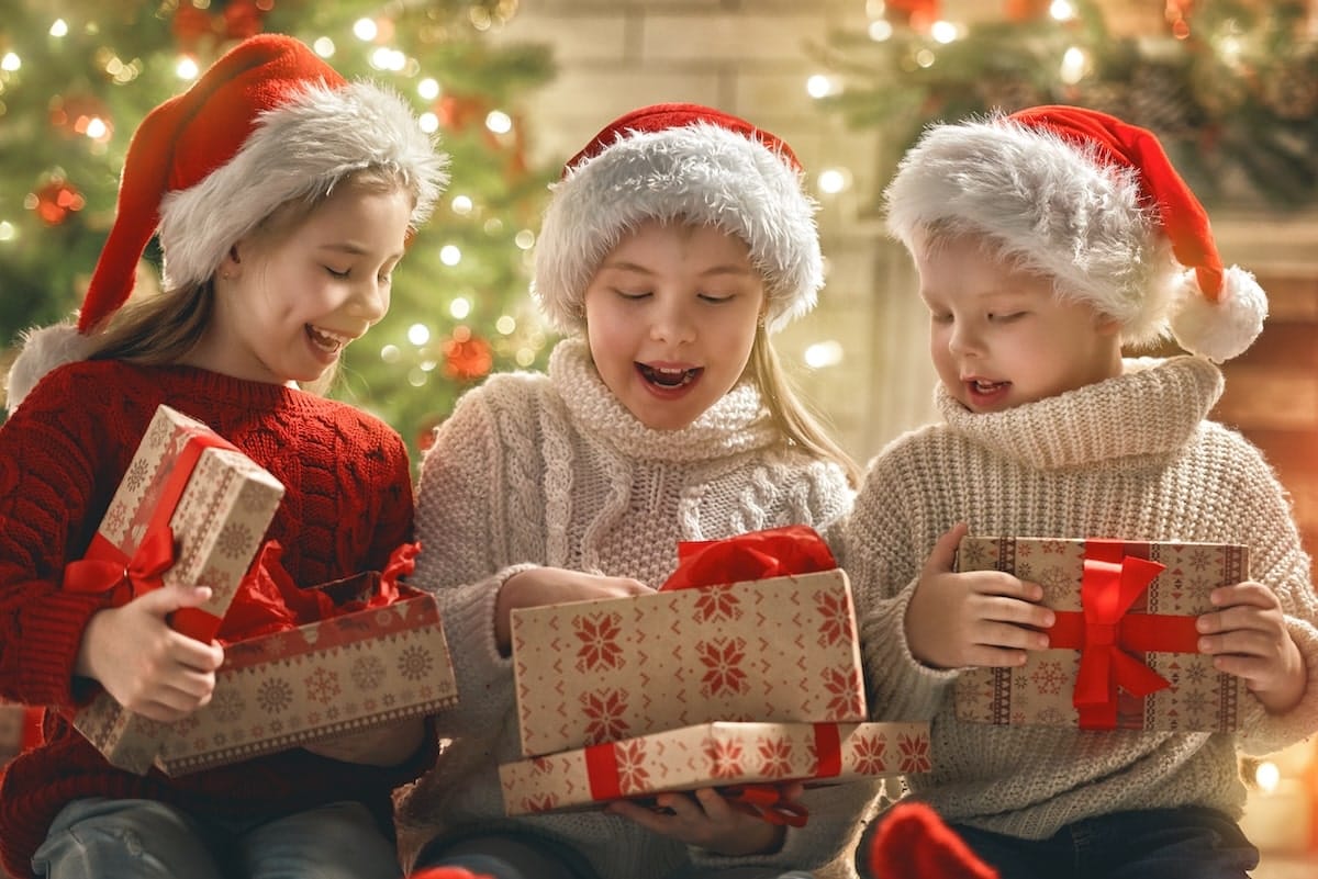 How to Capture Your Child’s Christmas Memories Year After Year - Real ...